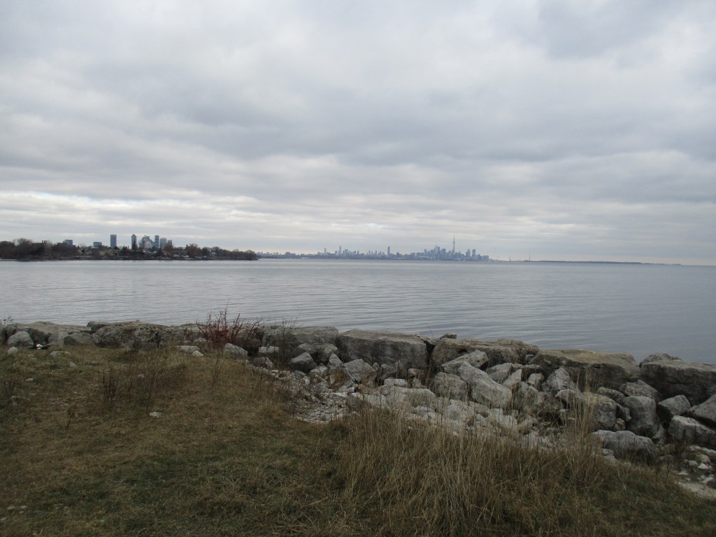 Colonel Samuel Smith Park | Hiking the GTA