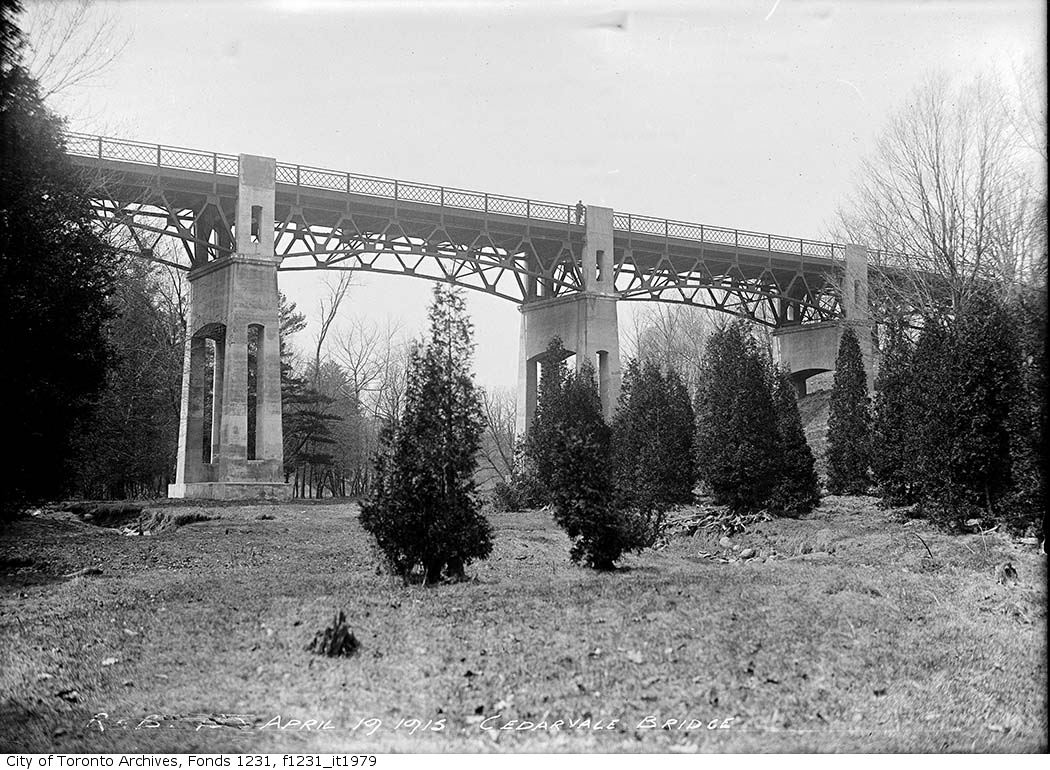 Cedarvale Park | Hiking the GTA