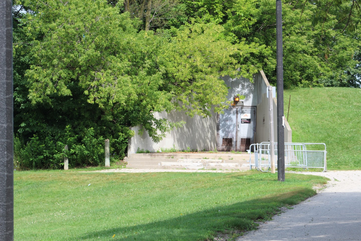 Cedarvale Park | Hiking the GTA