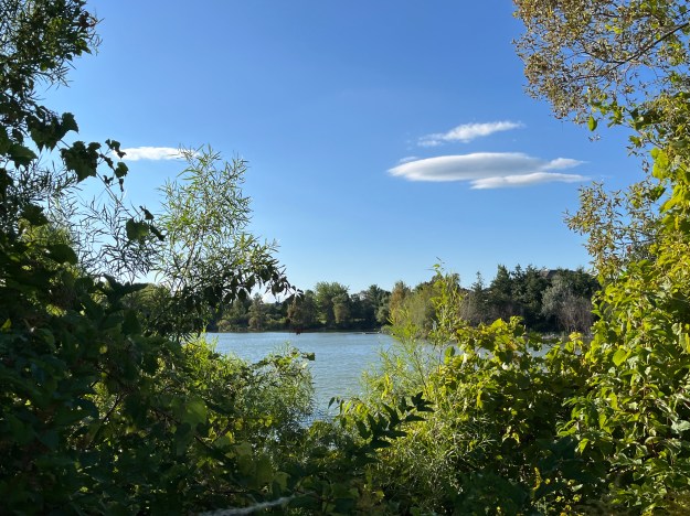 Swan Lake – Markham | Hiking the GTA